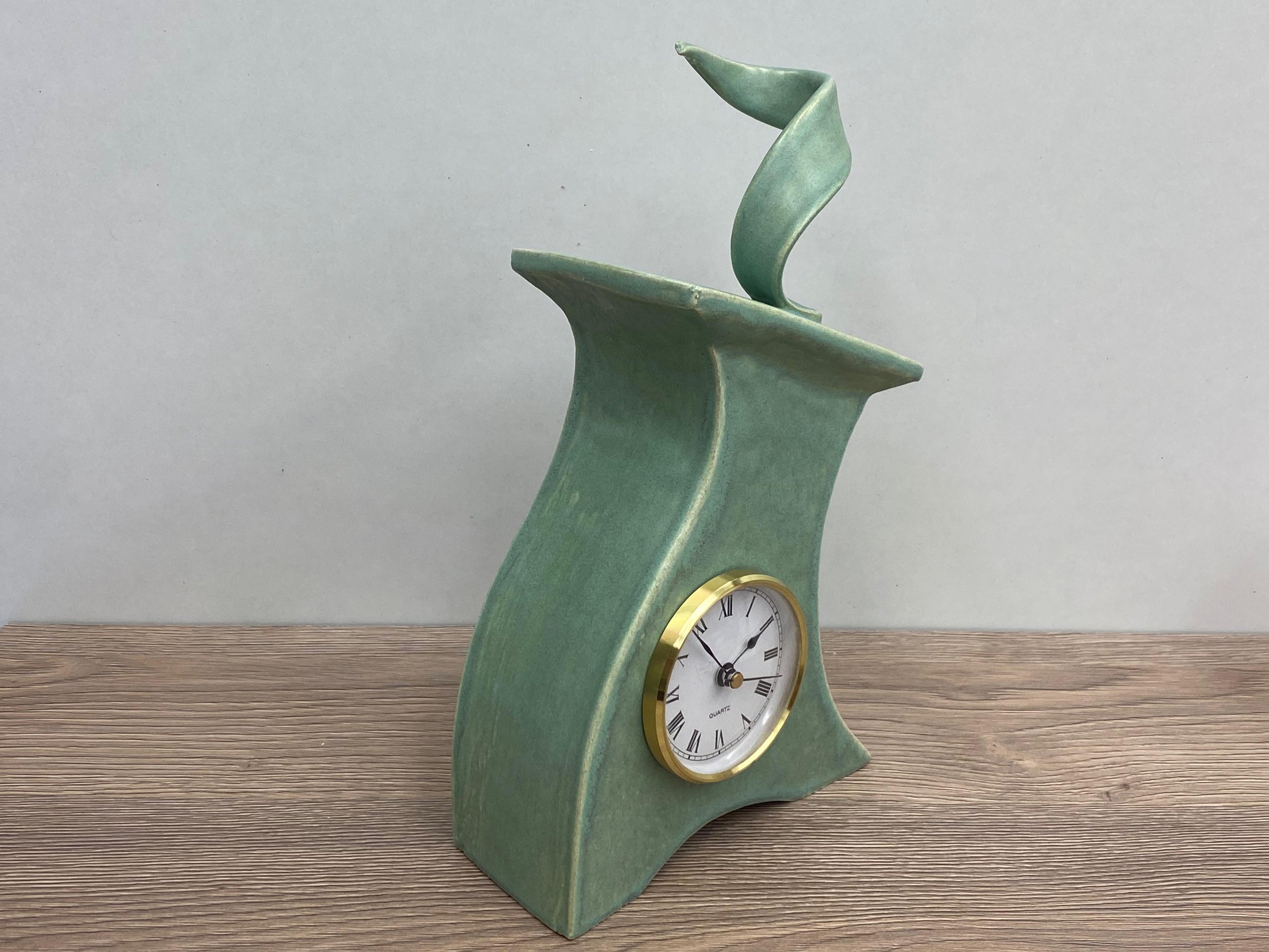 Ceramic Mantel Clock with Enclosed Face - Cornish Copper – PeterBowenArt